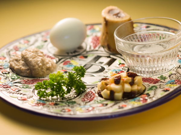6 Healthful Eating Tips to Consider During Passover